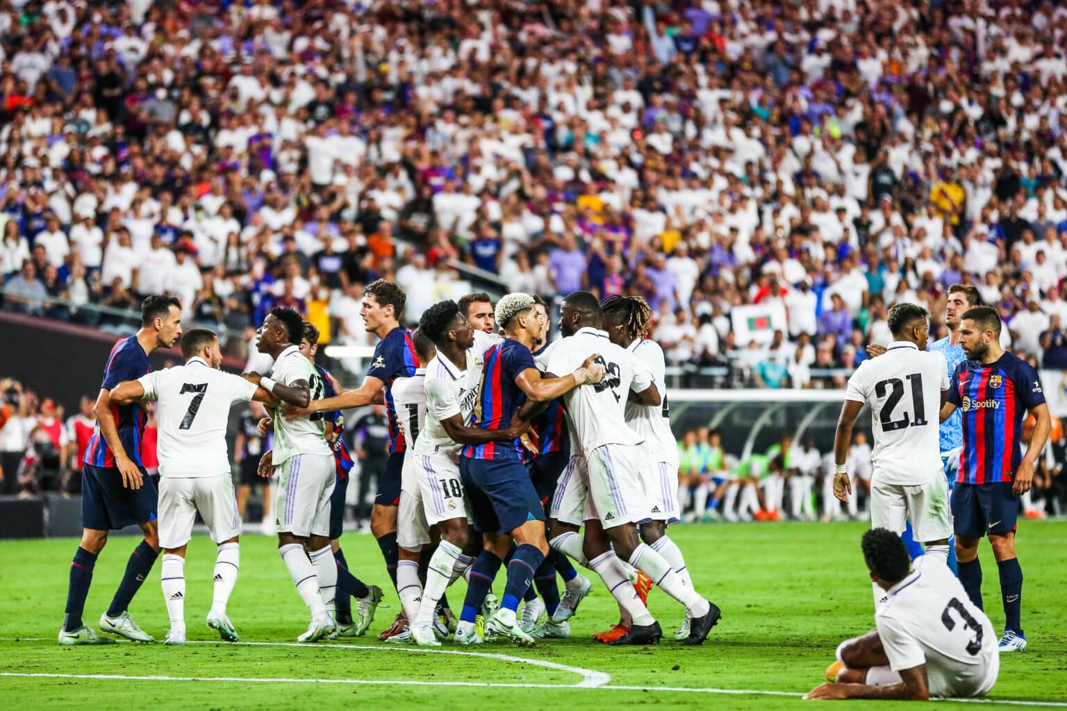 Real Madrid - FC Barcelone : les compositions probables du "Clasico ...