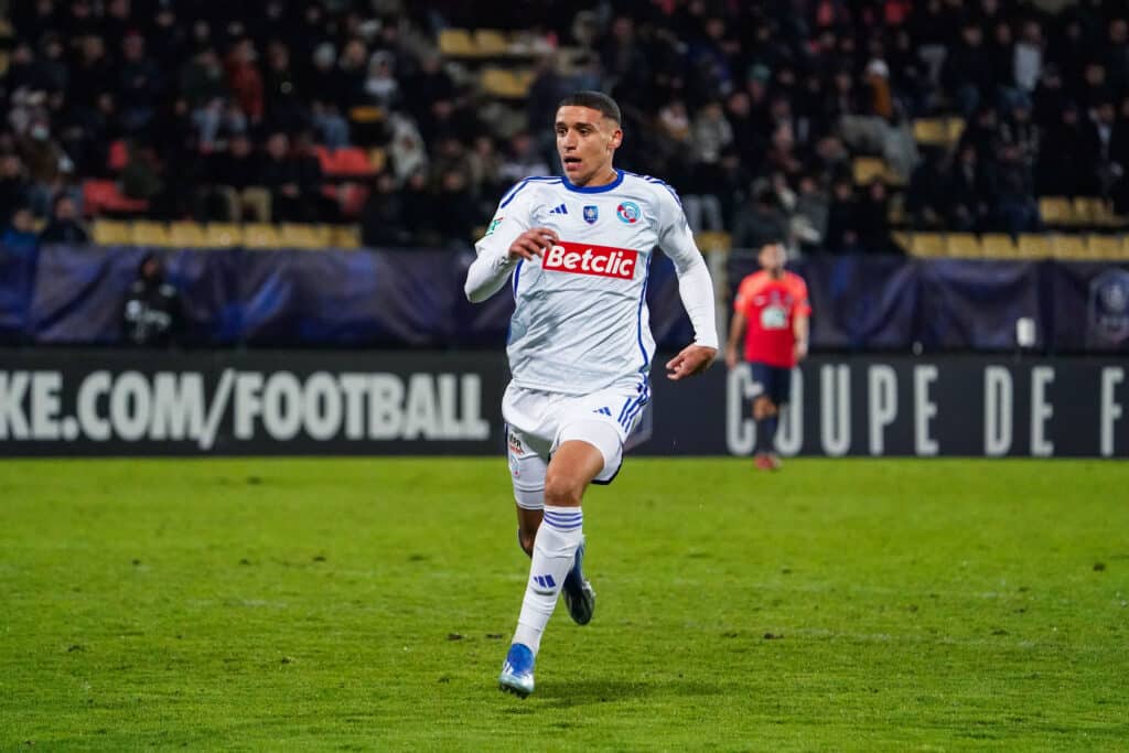 Strasbourg : Mohamed Bechikh signe pro ! - BeFoot