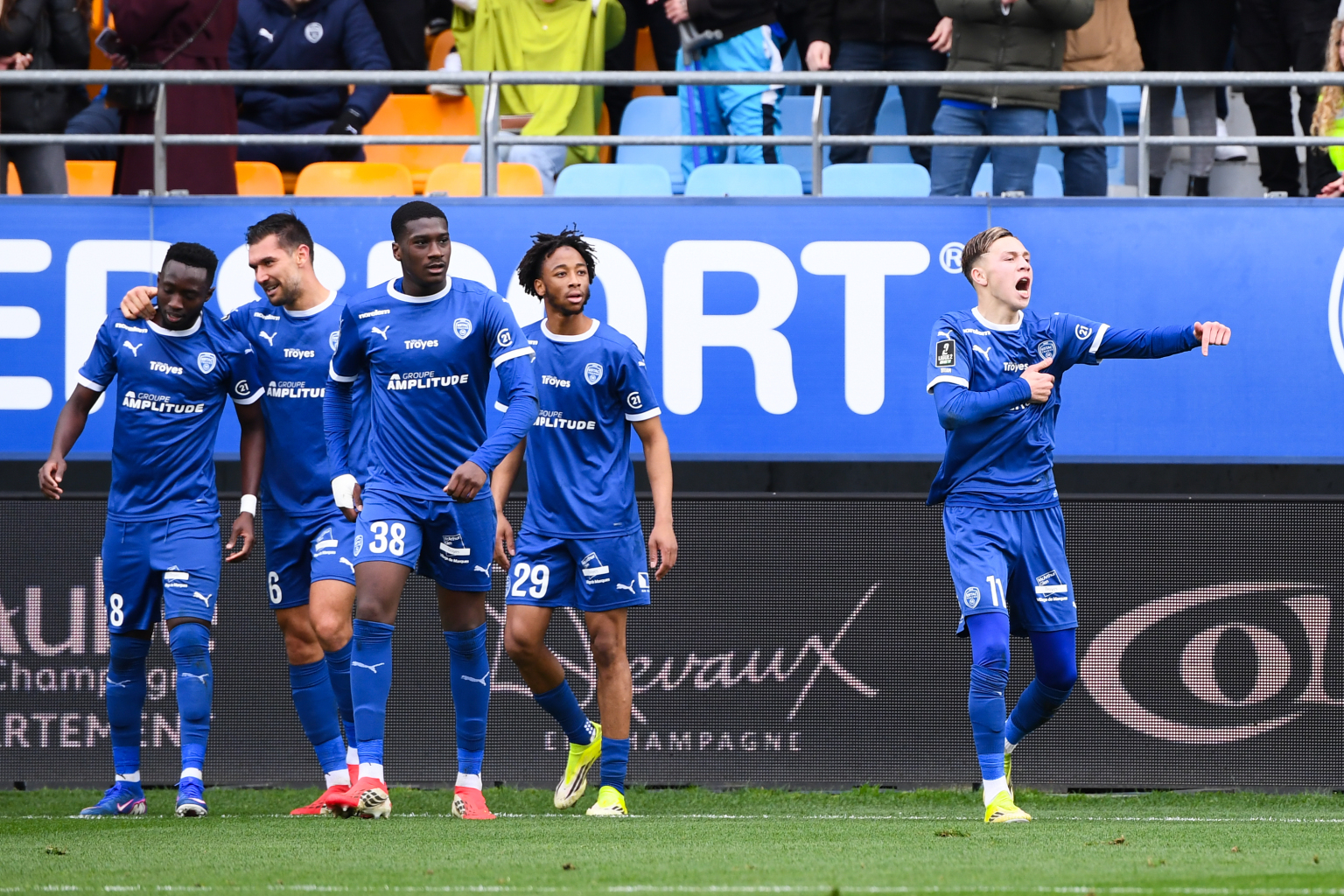 Troyes - Clermont : les compositions probables, chaîne TV et heure - BeFoot